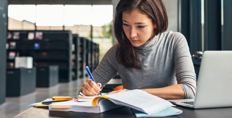 Estudiar Derecho - QueCarreraEstudiar.es